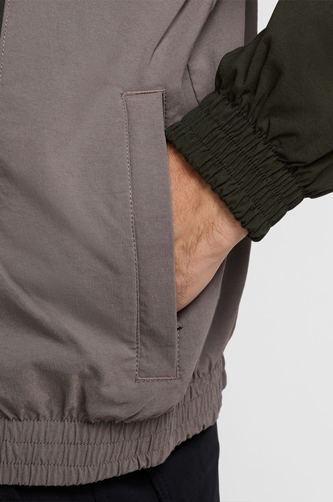 Nike SB Full Zip Woven Skate Jacket – Mainland Skate & Surf